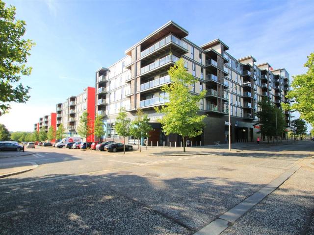 Merrivale Mews, Milton Keynes MK9, 2 bed flat to rent, £1,650 pcm | PrimeLocation