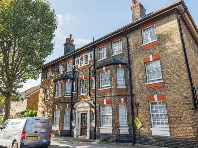 Merrow Street, London SE17, 2 bed flat to rent, £2,000 pcm | PrimeLocation
