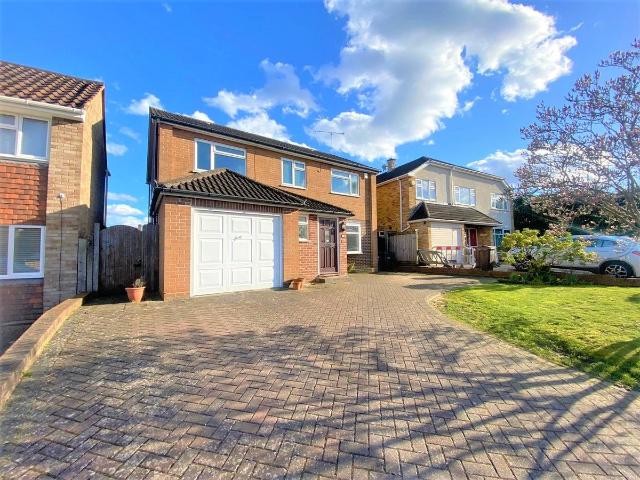 Merrow Woods, Guildford, Surrey GU1, 4 bed detached house to rent, £3,000 pcm | PrimeLocation