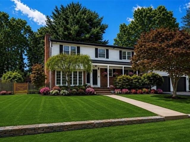 Merrymount Dr, Warwick, Home For Sale