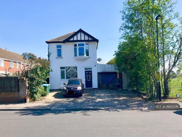 Merryoak Road, Southampton, SO19 1 bed flat to rent £1,195 pcm £276 pw