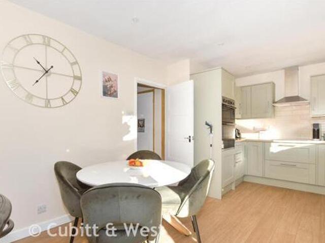 Merryfield Drive, Horsham, 2 Bedroom Semi detached