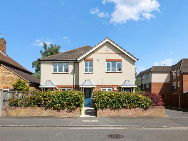 Merryfields, Uxbridge UB8, 1 bed flat to rent, £1,350 pcm | PrimeLocation