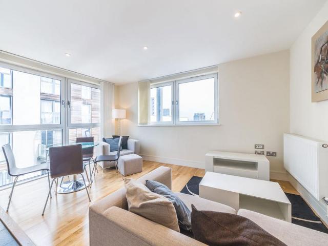 Merryweather Place, London SE10 1 bed flat to rent £1,800 pcm £415 pw