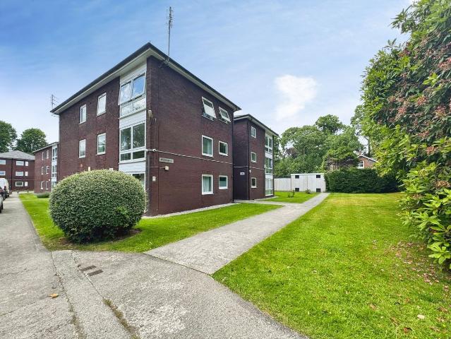 Mersey Road, Heaton Mersey, Stockport SK4, 1 bed flat to rent, £950 pcm | PrimeLocation