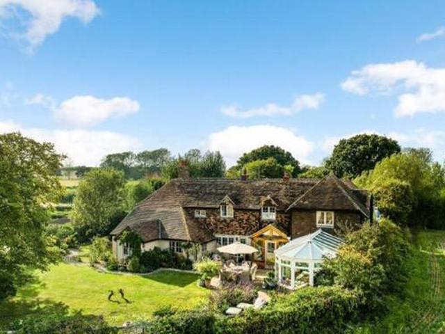 Mersham, Ashford, 4 Bedroom Semi detached