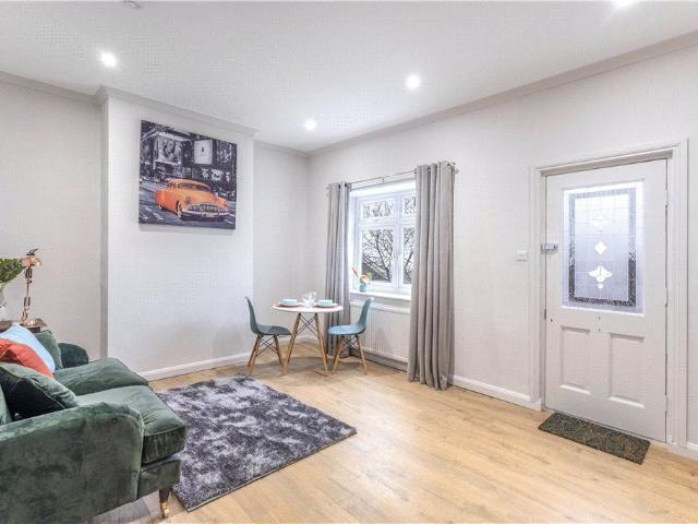 Mersham Road, Thornton Heath CR7, 1 bed maisonette to rent, £1,300 pcm | PrimeLocation