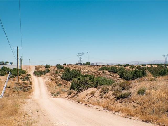 Mesa Linda, Oak Hills, CA 92344