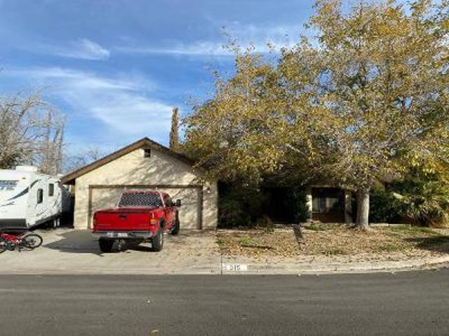Mesquite Ave