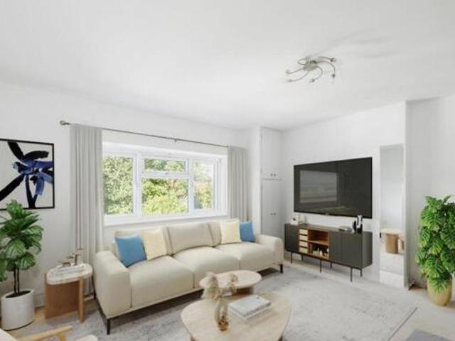 Messaline Avenue, London, 1 Bedroom Flat