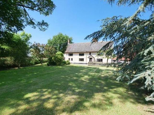 Messuage Farmhouse, Wilby, 3 Bedroom Detached