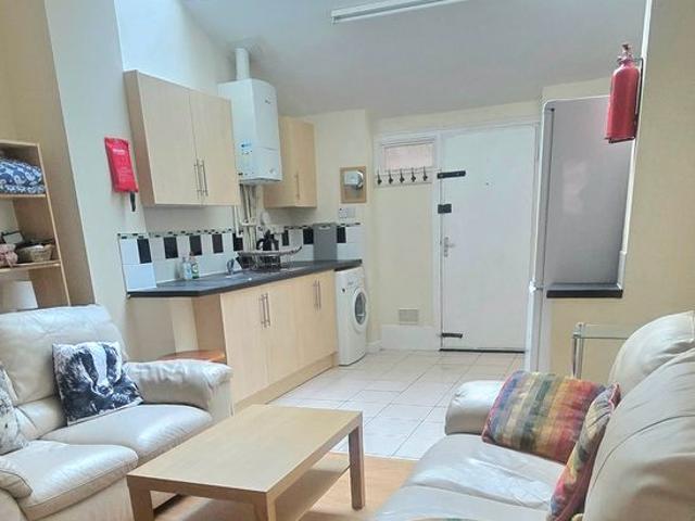 Mettham Street Nottingham NG7, 4 bed terraced house to rent, £420 pcm | PrimeLocation
