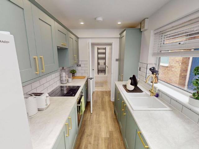 Mettham Street, Nottingham, Nottinghamshire NG7, 5 bed shared accommodation to rent, £2,188 pcm | PrimeLocation