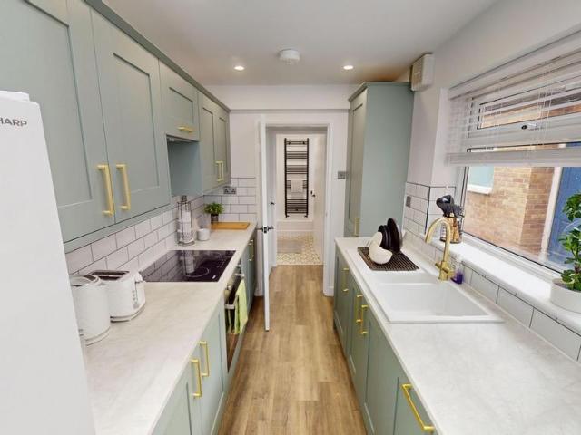 Mettham Street, Nottingham. 5 bed house to rent £2,188 pcm £505 pw