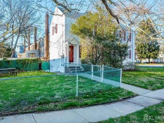 Metuchen NJ 08840 LS101659929