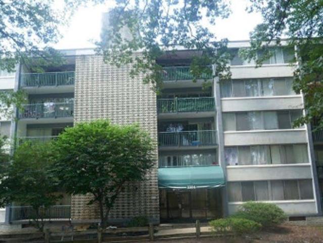Metzerott Rd Apt 303