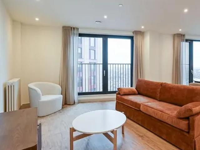 Met rx, 174 High Street, London, E17 7JS, United Kingdom | 2 bed house for rent #167662555 | Rentberry