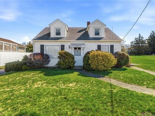 Metacom Ave, Bristol, Home For Sale