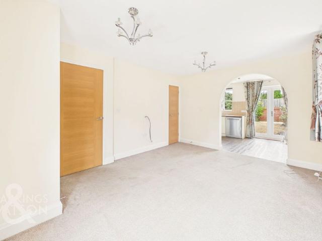 Metamec Drive, Dereham