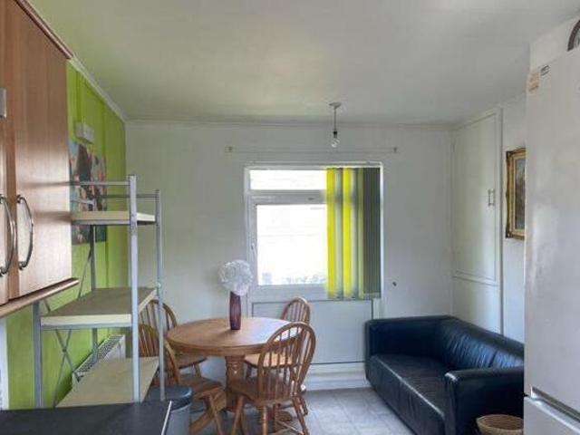 Metchley Drive, Harborne, 5 Bedroom Terraced