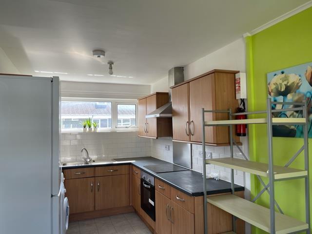 Metchley Drive, Selly Oak, Birmingham 5 bed semi detached house to rent £2,058 pcm £475 pw