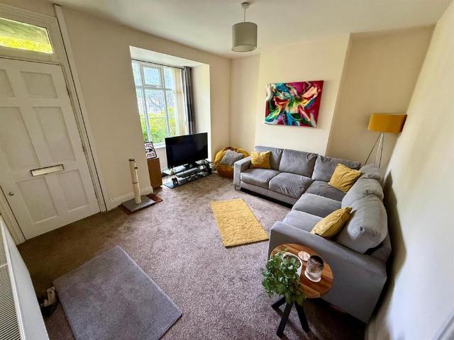 Metchley Lane, Harborne, Birmingham 3 bed house to rent £1,195 pcm £276 pw