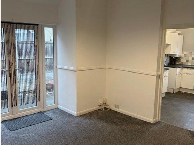 Meteor Road, Westcliff On Sea SS0, 1 bed flat to rent, £875 pcm | PrimeLocation