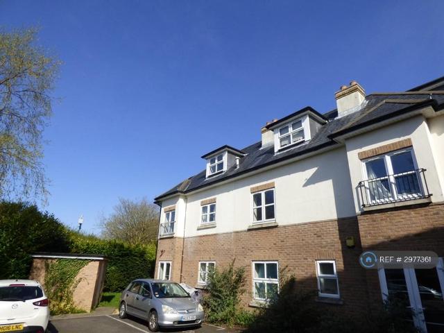 Methuen Road, Bournemouth, BH8 3 bed flat to rent £1,725 pcm £398 pw