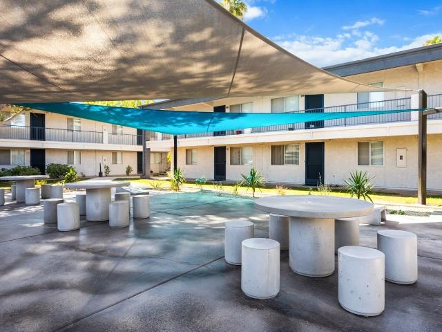 Metro at Downtown Mesa/ 123 North Robson 1 Bedroom Apartment for Rent at 123 N Robson, Mesa, AZ 85201 Downtown Mesa