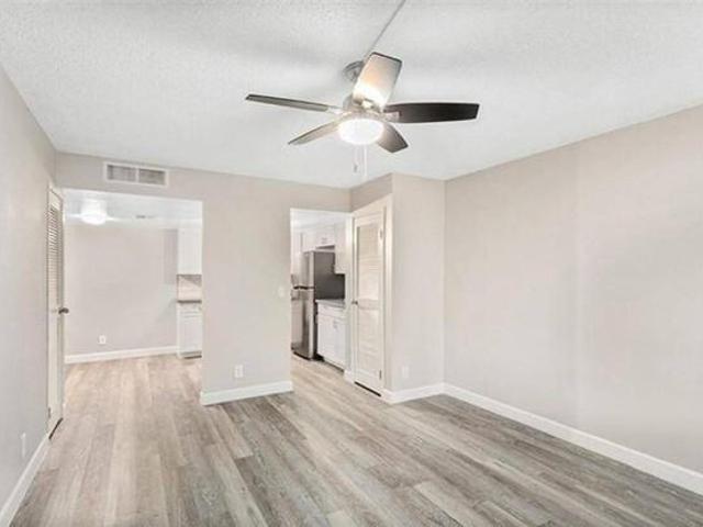 Metro at Downtown Mesa/ 123 North Robson 1 Bedroom Apartment for Rent at 123 N Robson, Mesa, AZ 85201 Downtown Mesa