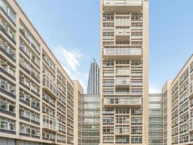Metro Central Heights, 119 Newington Causeway, London, SE1 6FL, United Kingdom | 2 bed apartment for rent #167546367 | Rentberry