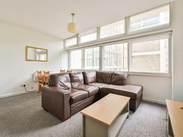 Metro Central Heights, Elephant and. 2 bed flat to rent £2,500 pcm £577 pw