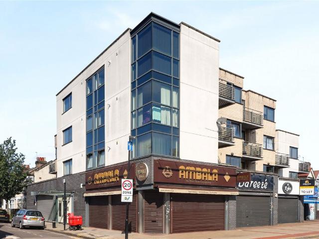 Metro House, 98 122 Green Street, London E7, 1 bed flat to rent, £1,600 pcm | PrimeLocation