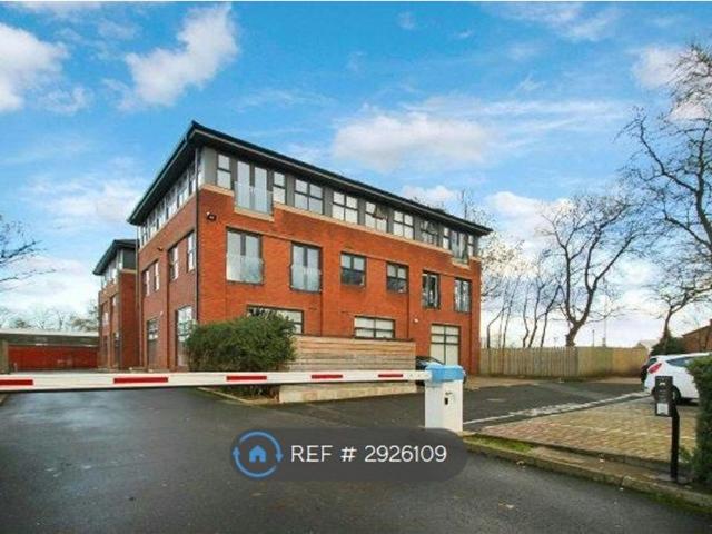 Metro House, Sale M33, 2 bed flat to rent, £1,300 pcm | PrimeLocation