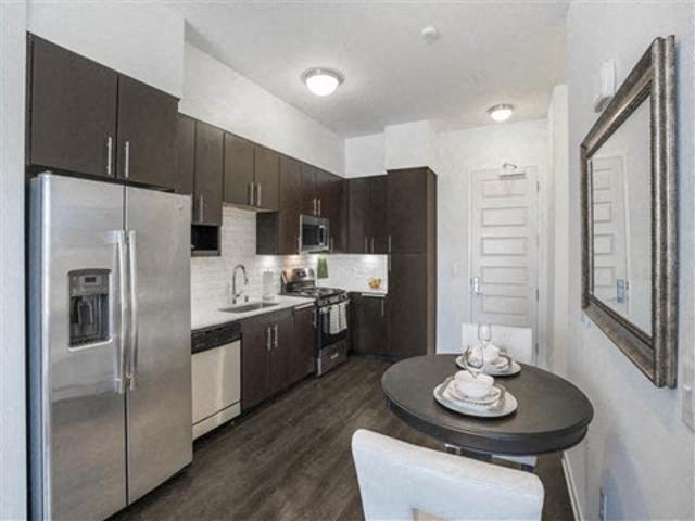 Metro Mission Valley B5