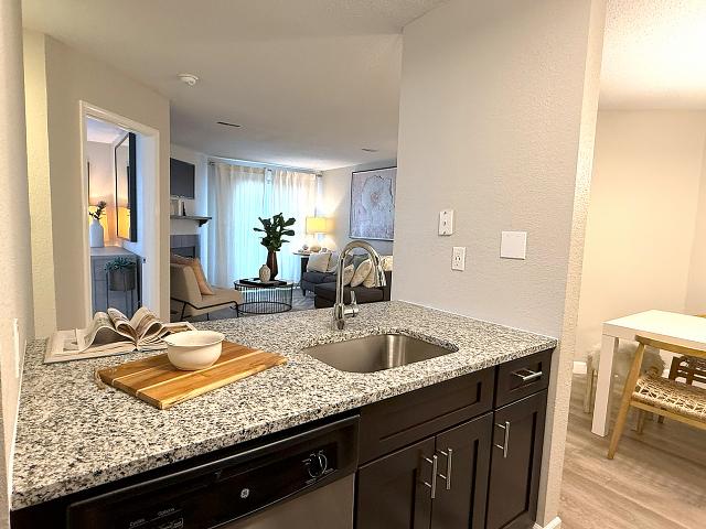 Metro on 5th 2 Bedroom Apartment for Rent at 901 Time Centre Dr, Saint Charles, MO 63303