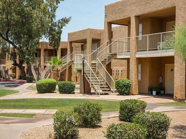 Metro on Main Apartments 1 Bedroom Apartment for Rent at 944 W Main St, Mesa, AZ 85201 Comite de Familias de Accion