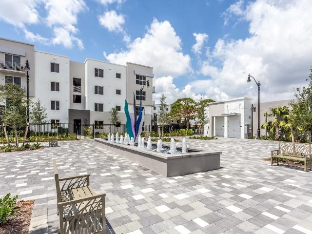 Metropolitan 2 Bedroom Apartment for Rent at 1220 Ne 24th St, Wilton Manors, FL 33305 Wilton Manors