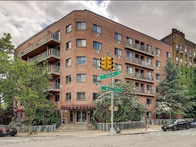 Metropolitan Ave Unit B, Kew Gardens, Condo For Sale