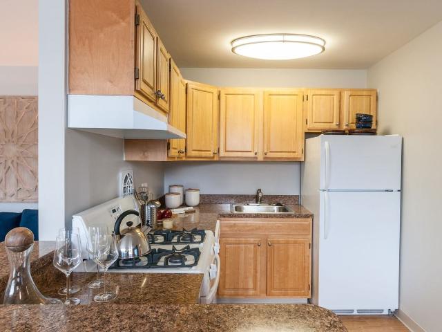 Metropolitan Manayunk Hill 2 Bedroom Apartment for Rent at 450 Domino Ln, Philadelphia, PA 19128 Roxborough