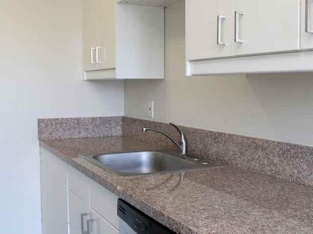 Metropolitan North Apartments 2 Bedroom Apartment for Rent at 9222 N Lombard St, Portland, OR 97203 St. Johns