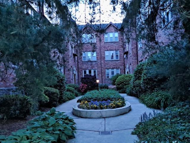 Metropolitan Narberth Hall 1 Bedroom Apartment for Rent at 300 N Essex Ave, Narberth, PA 19072 Narberth