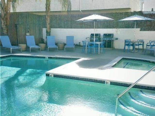 Metropolitan Place Apartments 2 Bedroom Apartment for Rent at 1800 Grismer Ave, Burbank, CA 91504