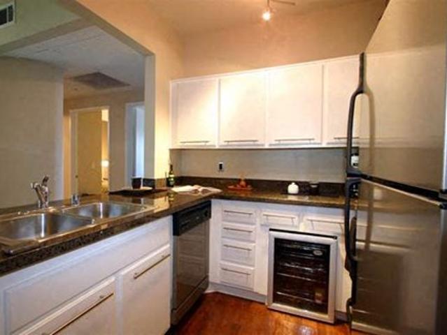 Metropolitan Place Apartments The Casablanca Premium Quartz
