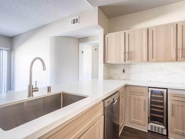 Metropolitan Place Apartments The Apollo 13 Premium Quartz