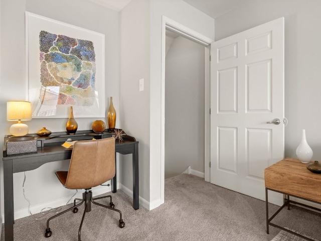 Metropolitan Runnemede 1 Bedroom Apartment for Rent at 100 Hartford Dr, Runnemede, NJ 08078