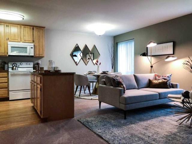 Metropolitan West Chester 1 Bedroom Apartment for Rent at 300 E Marshall St, West Chester, PA 19380