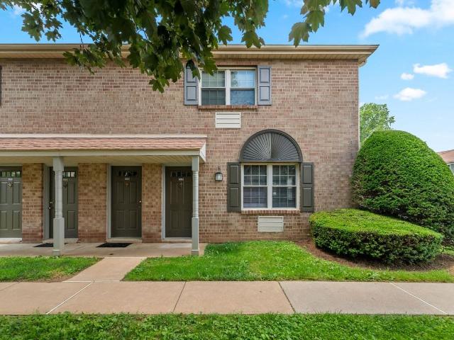 Metropolitan West Goshen 2 Bedroom Apartment for Rent at 812 Goshen Rd, West Chester, PA 19380