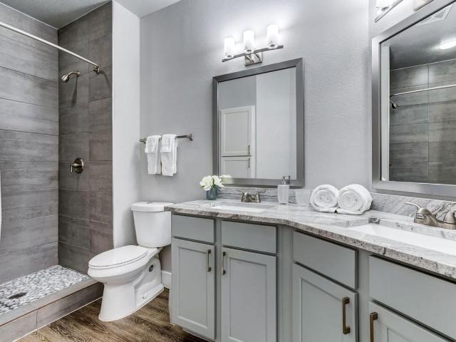 Meyer Forest 2 Bedroom Apartment for Rent at 9701 Meyer Forest Dr, Houston, TX 77096 Willow Meadows Willowbend