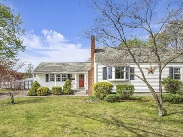 Meyer Pl, Pequannock Township, Home For Sale